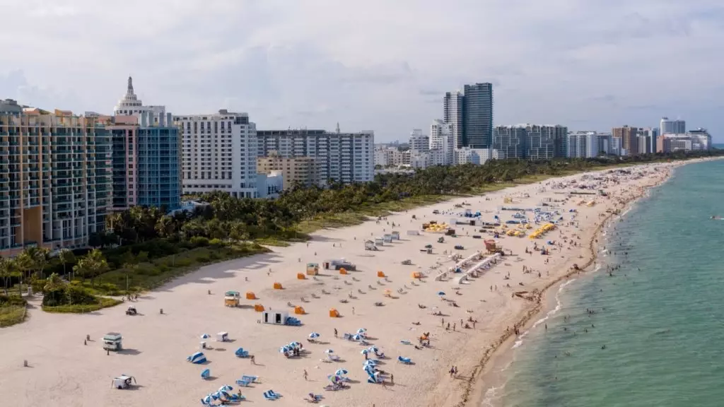 Tá fiontraithe ag teacht go Florida. Seo gach rud a theastaíonn uait a bheith ar eolas agat faoina Radharc Tosaithe