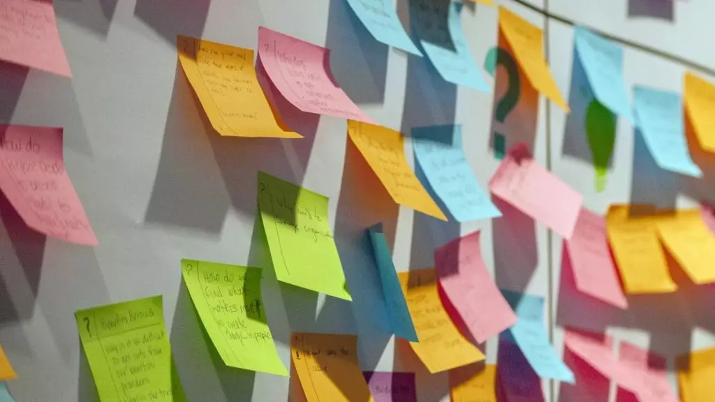 Les 3 personnes dont vous avez besoin dans la salle pour une session de brainstorming réussie