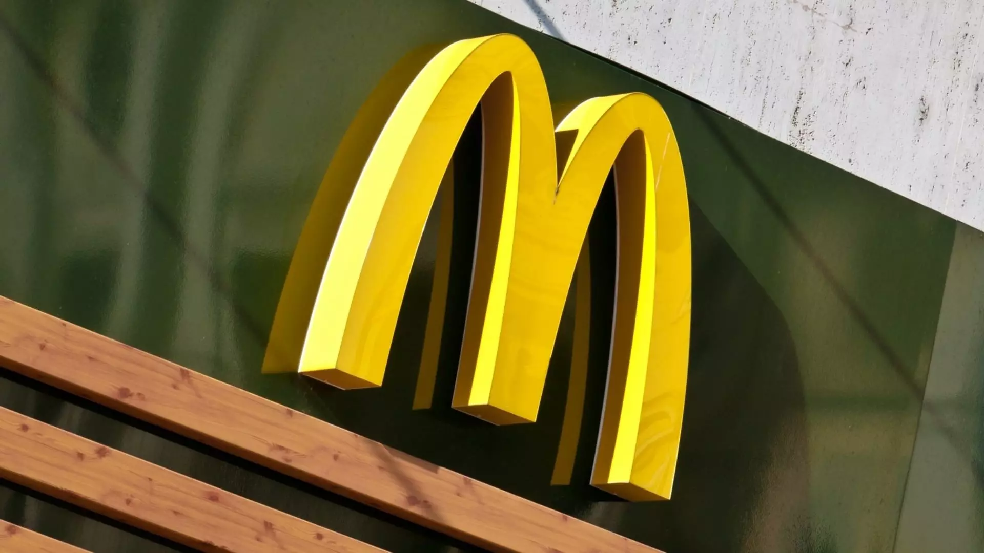 McDonald'sov odziv na virusni videoposnetek TikTok je epski neuspeh - in glavna lekcija o čustveni inteligenci