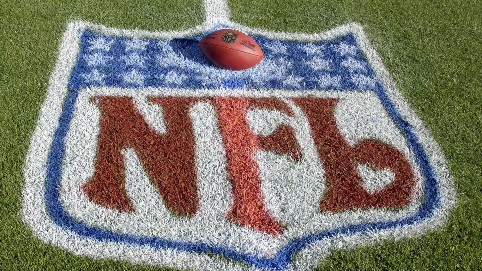 पुढे ढकललेला NFL सीझन मास कॉर्ड कट प्रॉम्प्ट करू शकतो