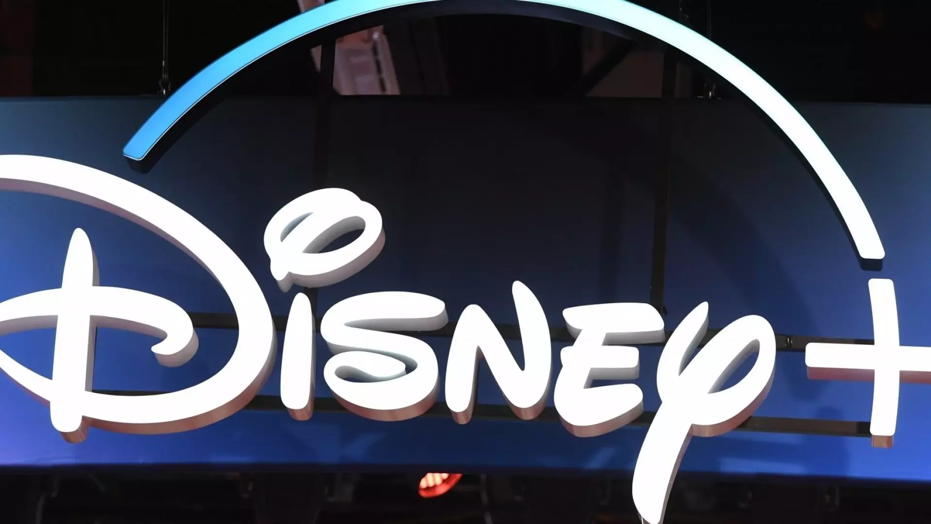 Il-Moviment ta' Disney biex Jipprojbixxi r-Reklami ta' Netflix Turi Kemm Sejrin Jiġu Serji l-Gwerer tal-Istreaming