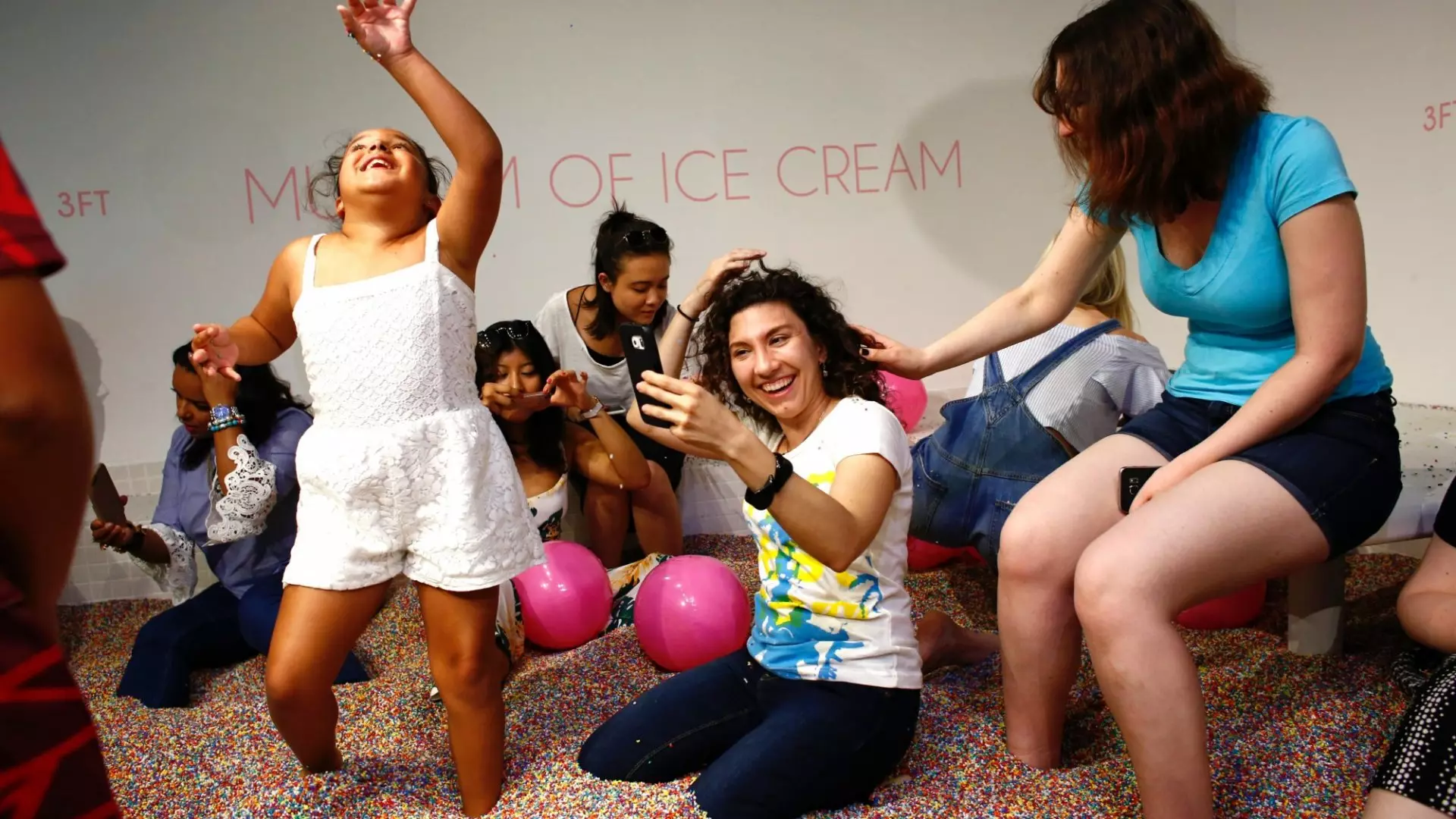 Rolling in Dough: Inona no azon'ny marika ianarana avy amin'ny fahombiazan'ny Museum of Ice Cream