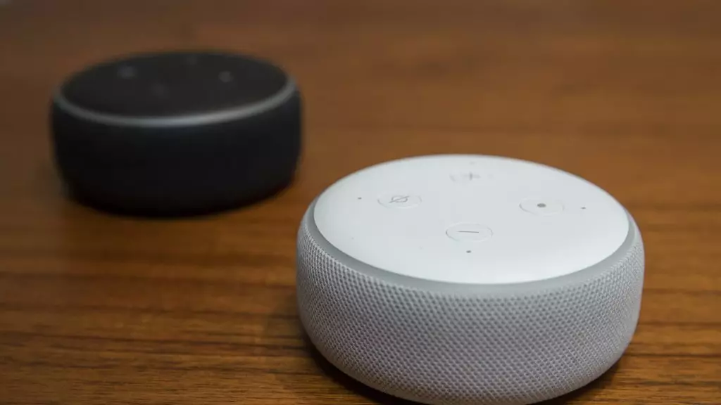 IAmazon ivavanya indlela yokwenza eyona nto uyithiyileyo kakhulu malunga ne-Alexa ihambe