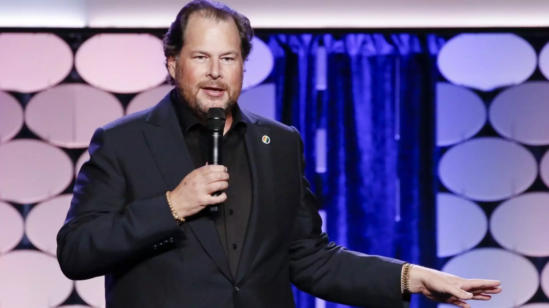 Tetik'i Marc Benioff hamorona asa amerikana 5 tapitrisa