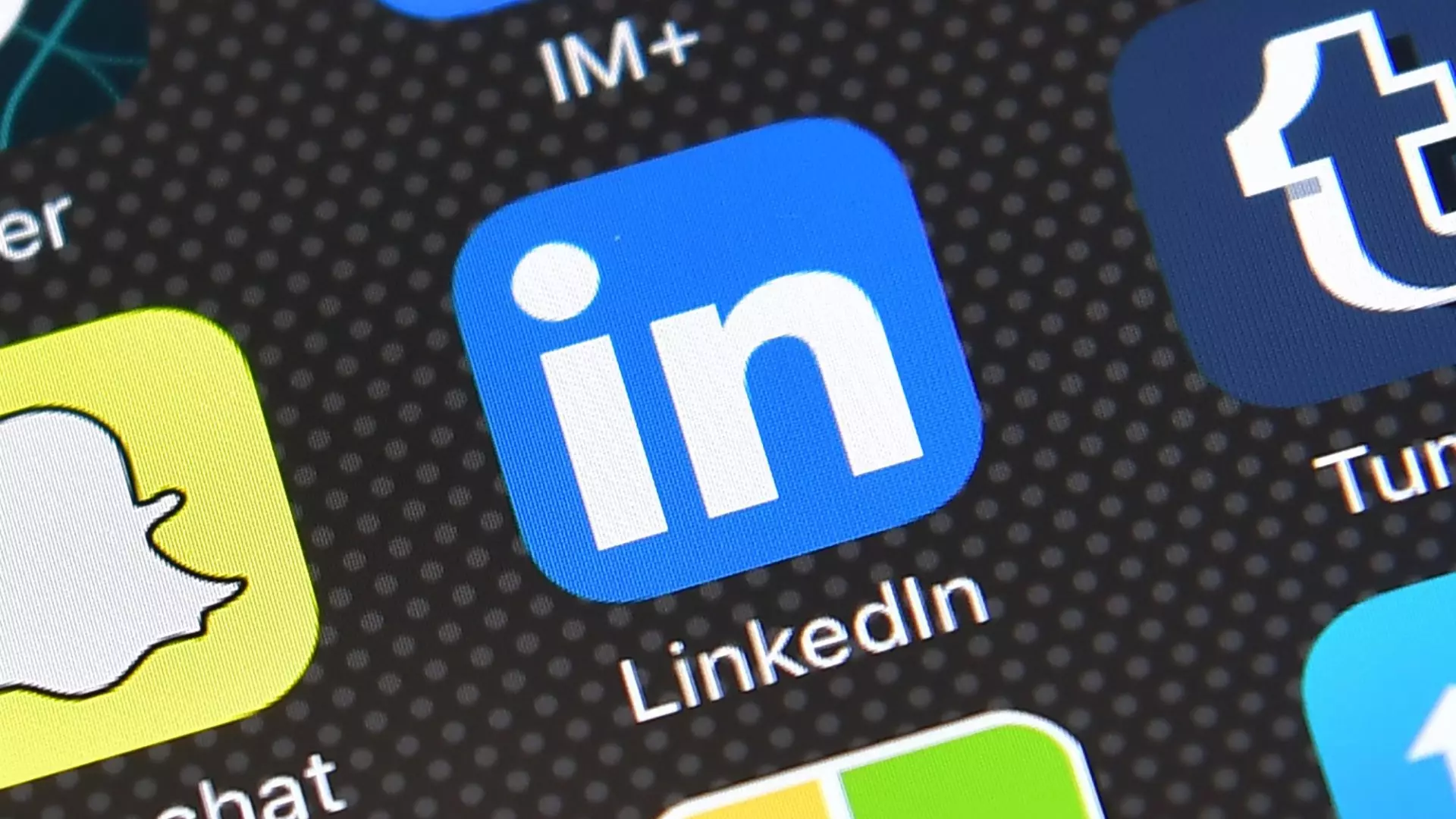 Il-Professjonisti Żball Nru 1 Jagħmlu Bil-Profili tagħhom LinkedIn