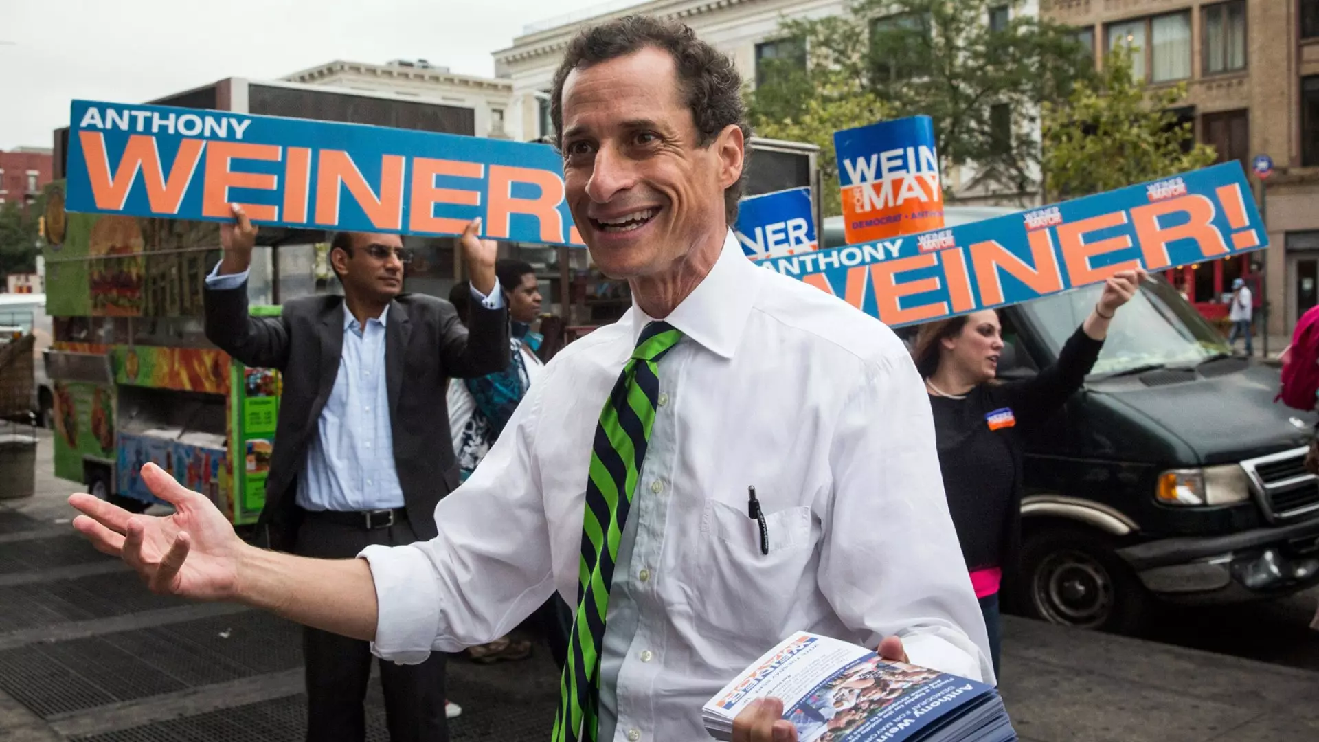 Anthony Weiner: Tesla와 다른 실리콘 밸리 '파괴자'가 정치에 대해 알지 못하는 것