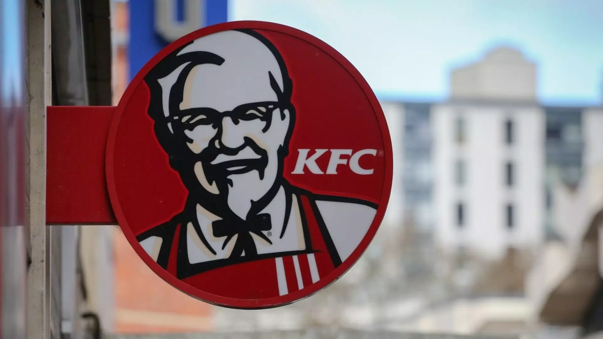 KFC sýndi nýlega töfrandi nýja vöru sem er mikil ógn við Popeyes, Chick-fil-A og McDonald's