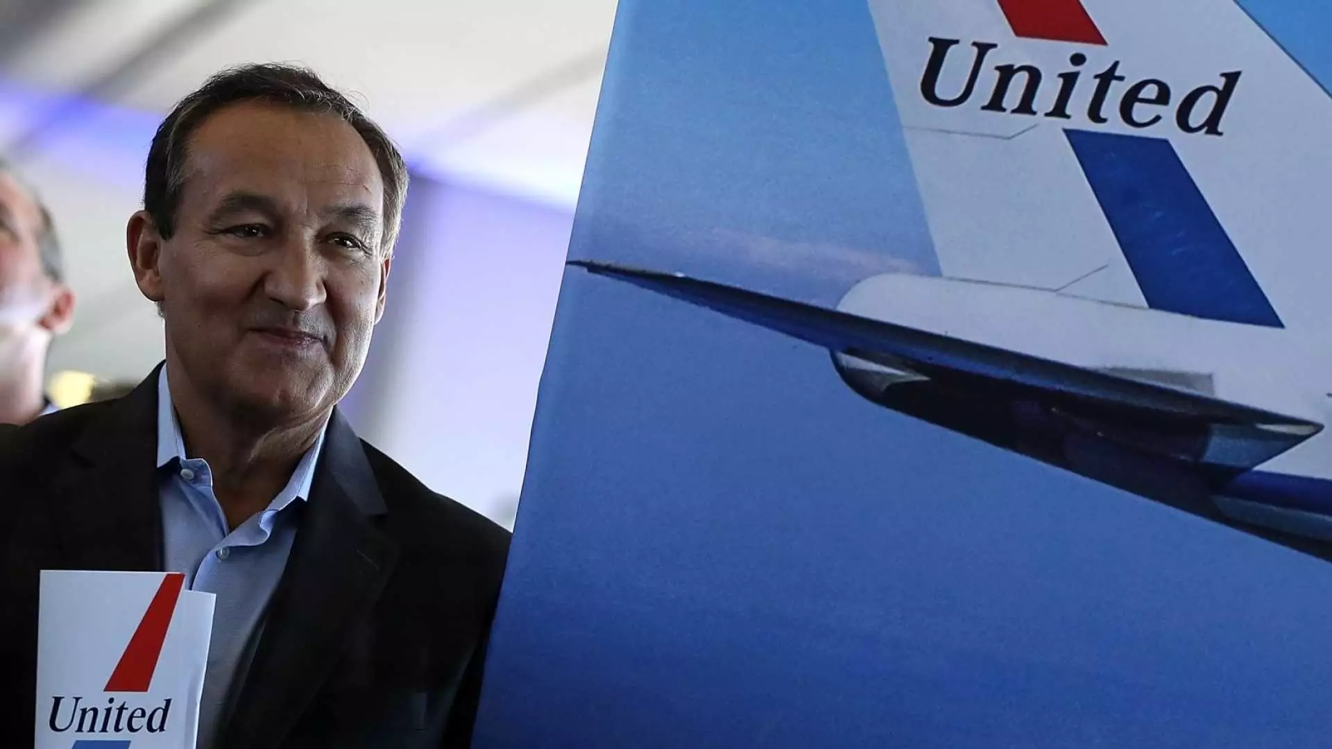 CEO United Airlines Oscar Munoz