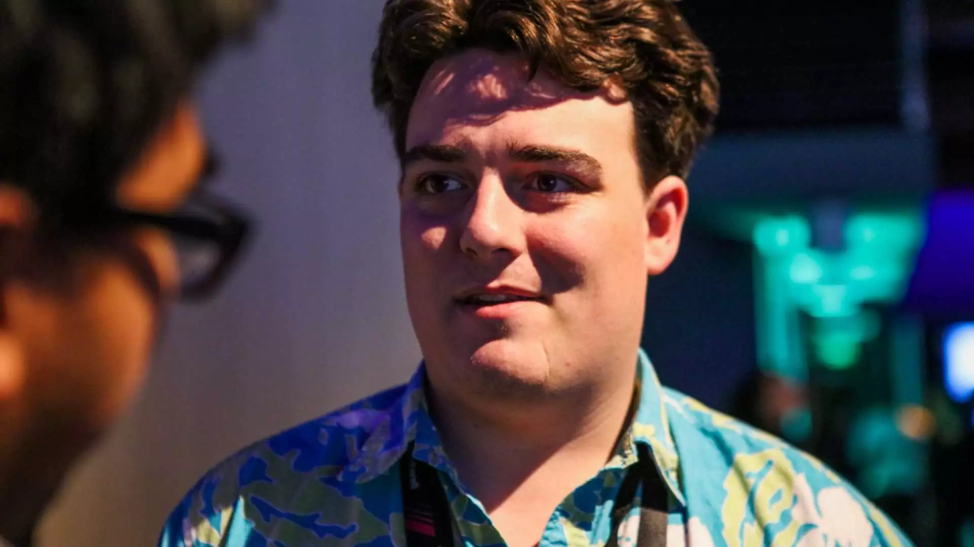 Soustanovitelj Oculus Palmer Luckey zapusti Facebook