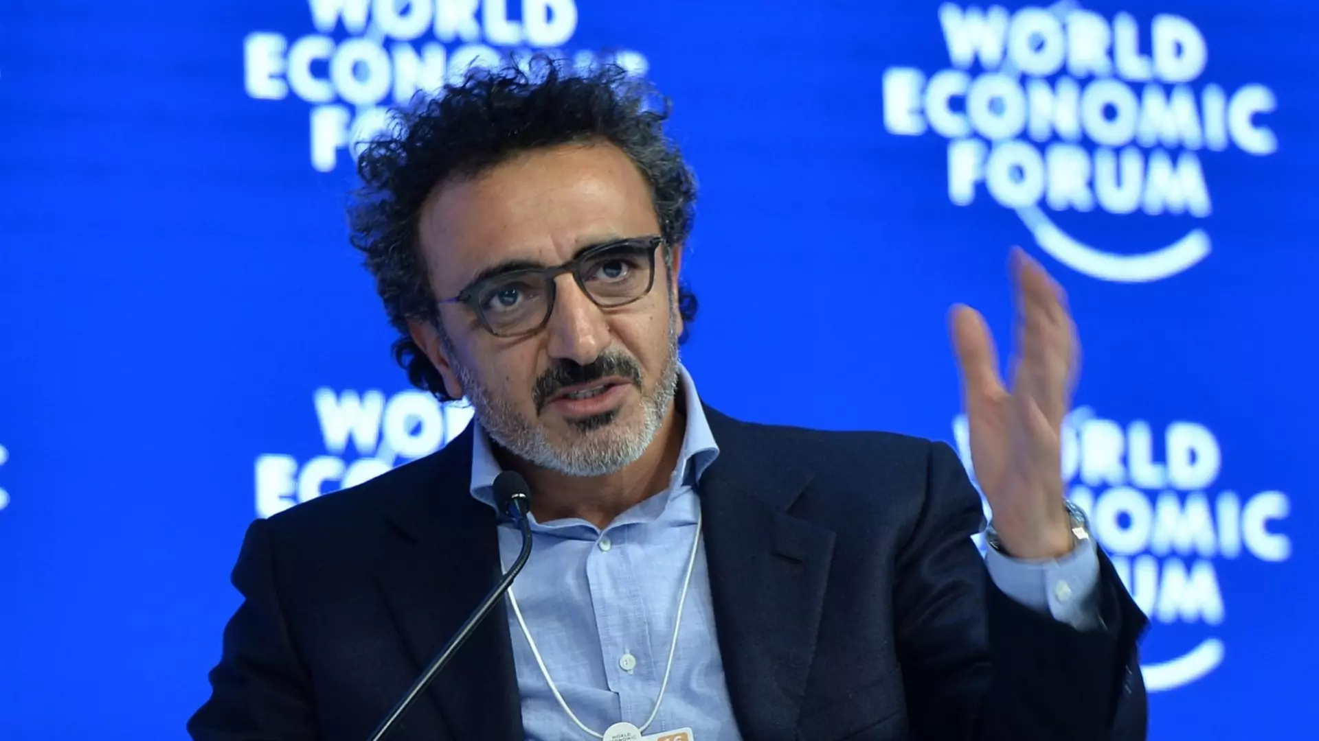 CEO-ul Chobani anunță planuri de a acorda tuturor angajaților săi o participație în companie