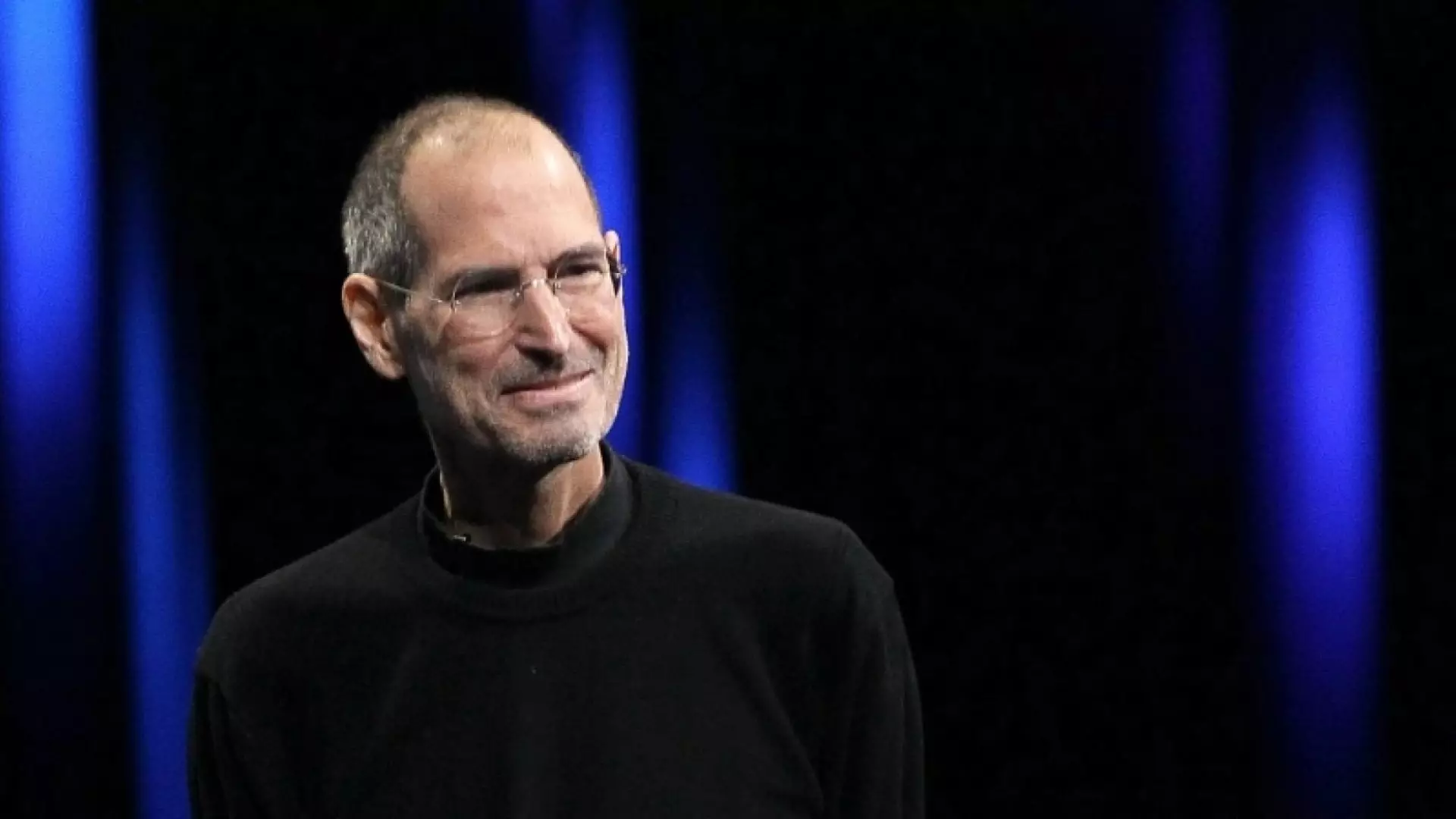 5 Teicnící Bainistíochta Steve Jobs a Oibríonn Dáiríre