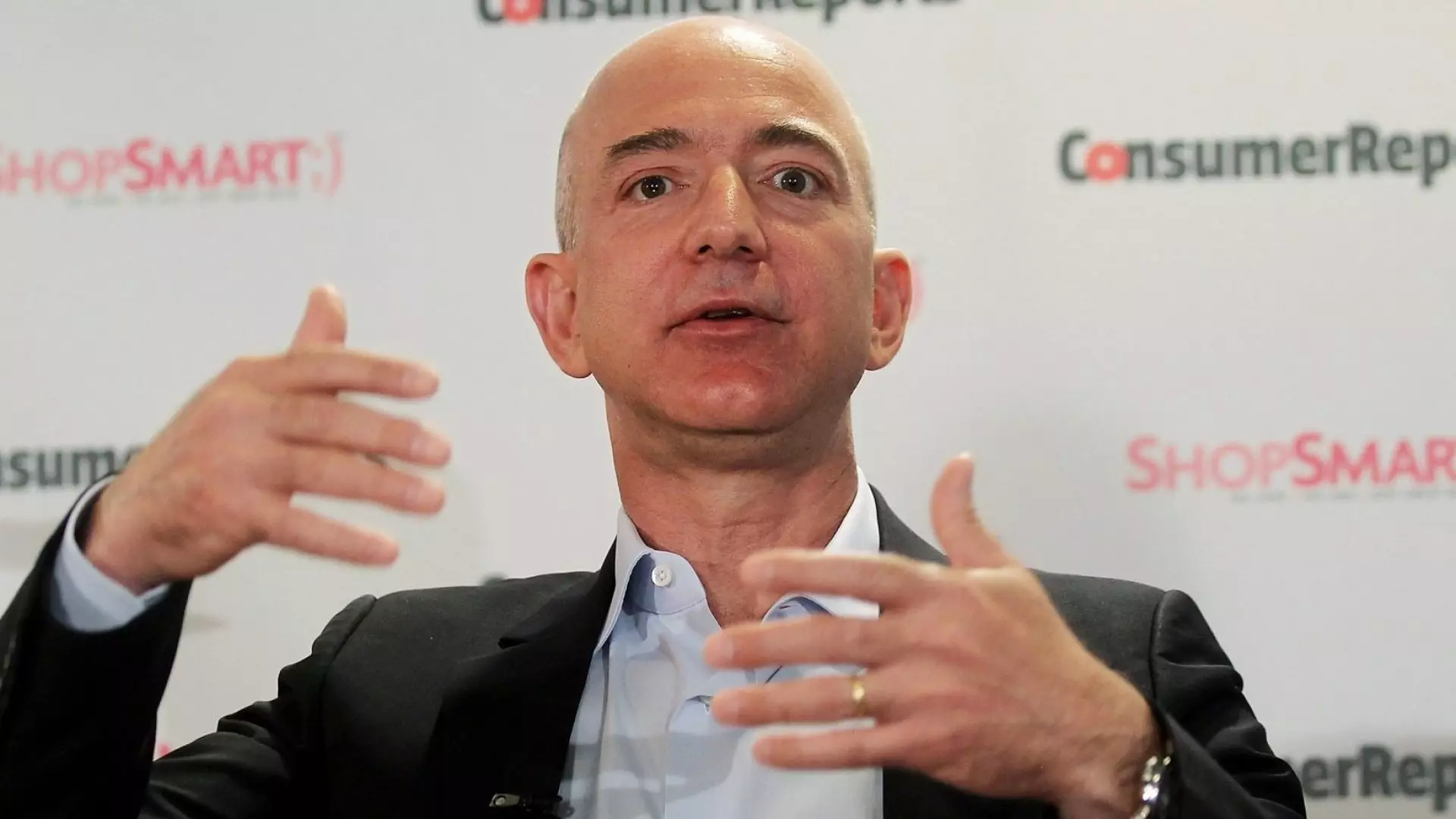 Amazon bosh direktori Jeff Bezos.