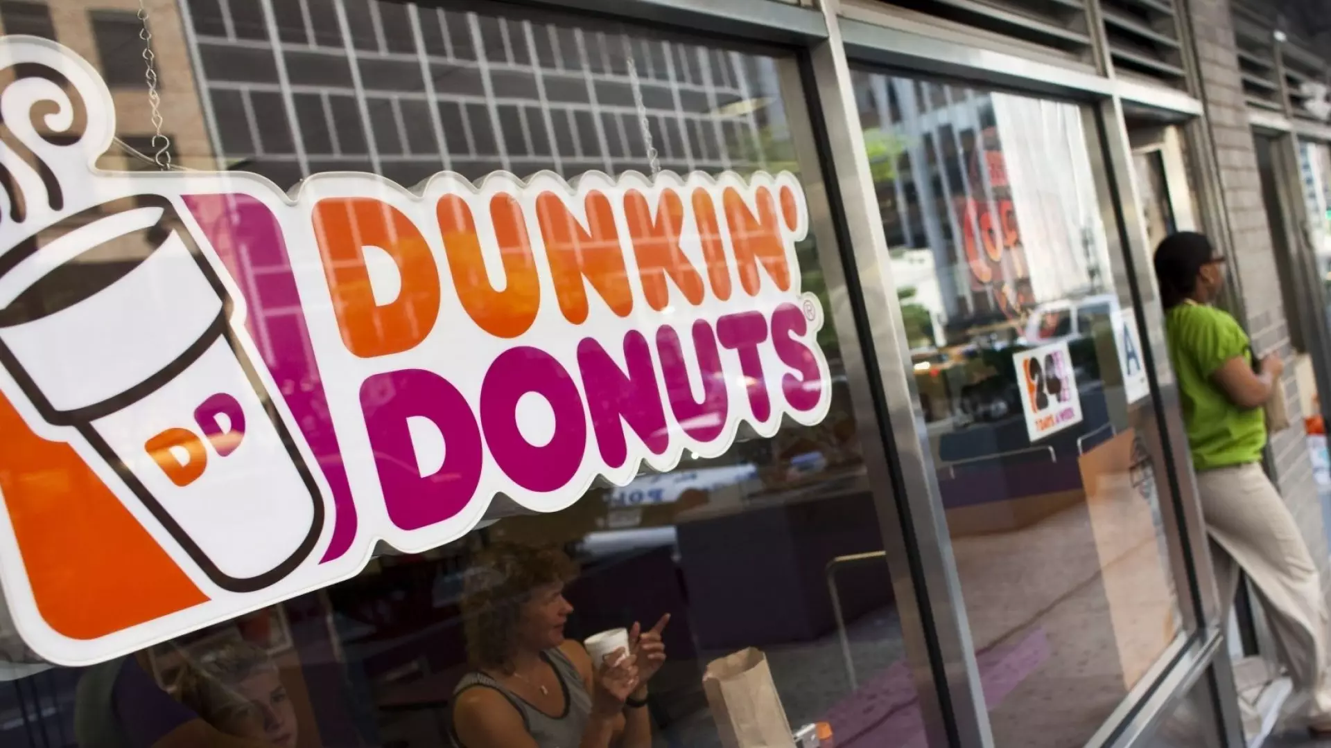 Sperto Gravas, Eĉ Kiam Vendado de Produktoj. Nur Demandu Apple, Warby Parker kaj Dunkin' Donuts