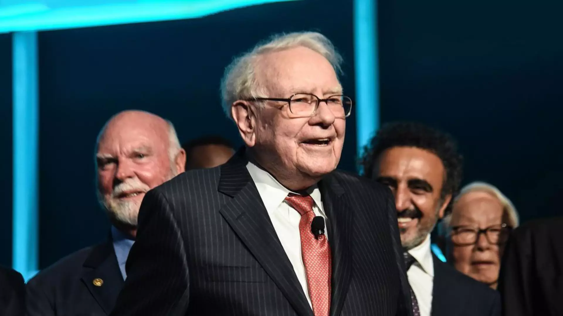 Warren Buffett diz que seu sucesso a longo prazo se resume a essas características