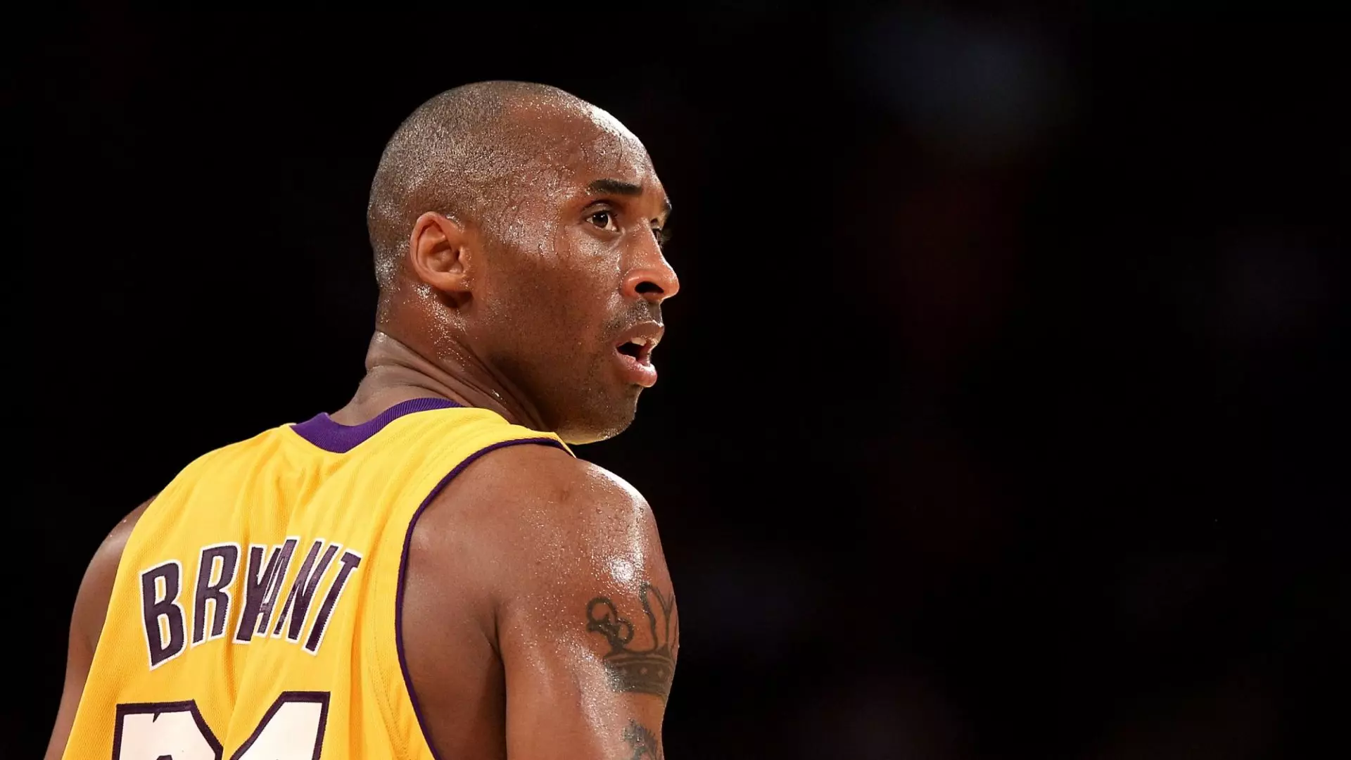 Kobe Bryant의 가장 강력한 인터뷰는 소수의 사람들이 기꺼이 인정하는 성공에 대한 잔인한 진실을 보여줍니다