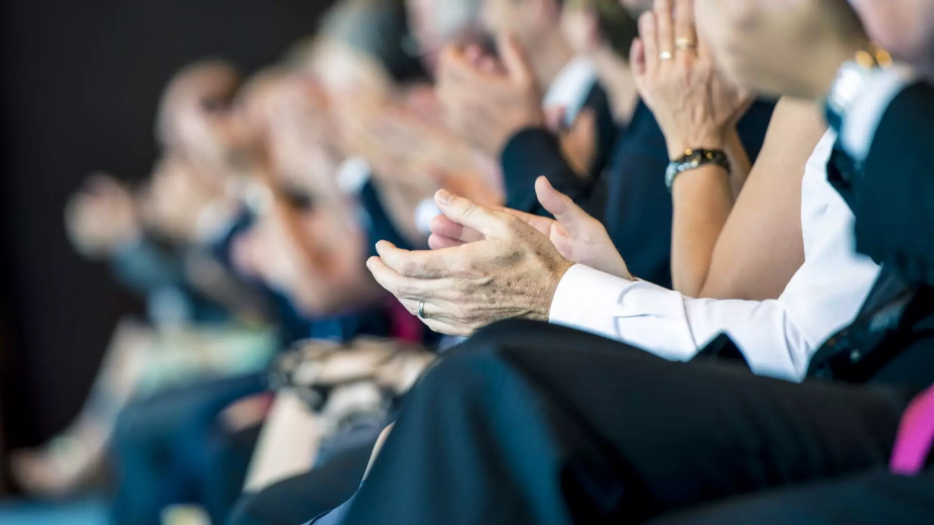 Kaip sužinoti, ar verta dalyvauti konferencijoje