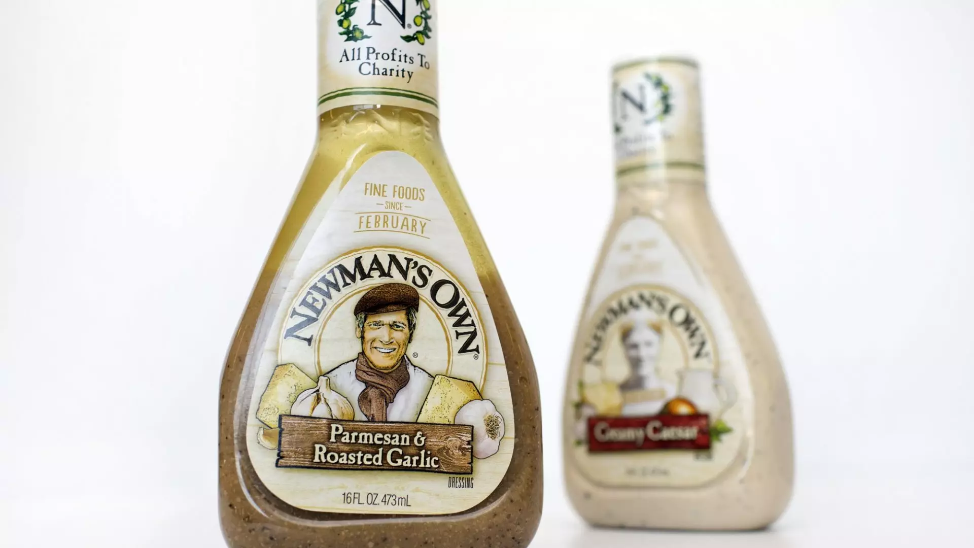 „Newman's Own“ pradėjo nuo salotų padažo 1982 m. ir nuo tada perėjo prie makaronų padažų, sausainių ir daugybės kitų produktų.