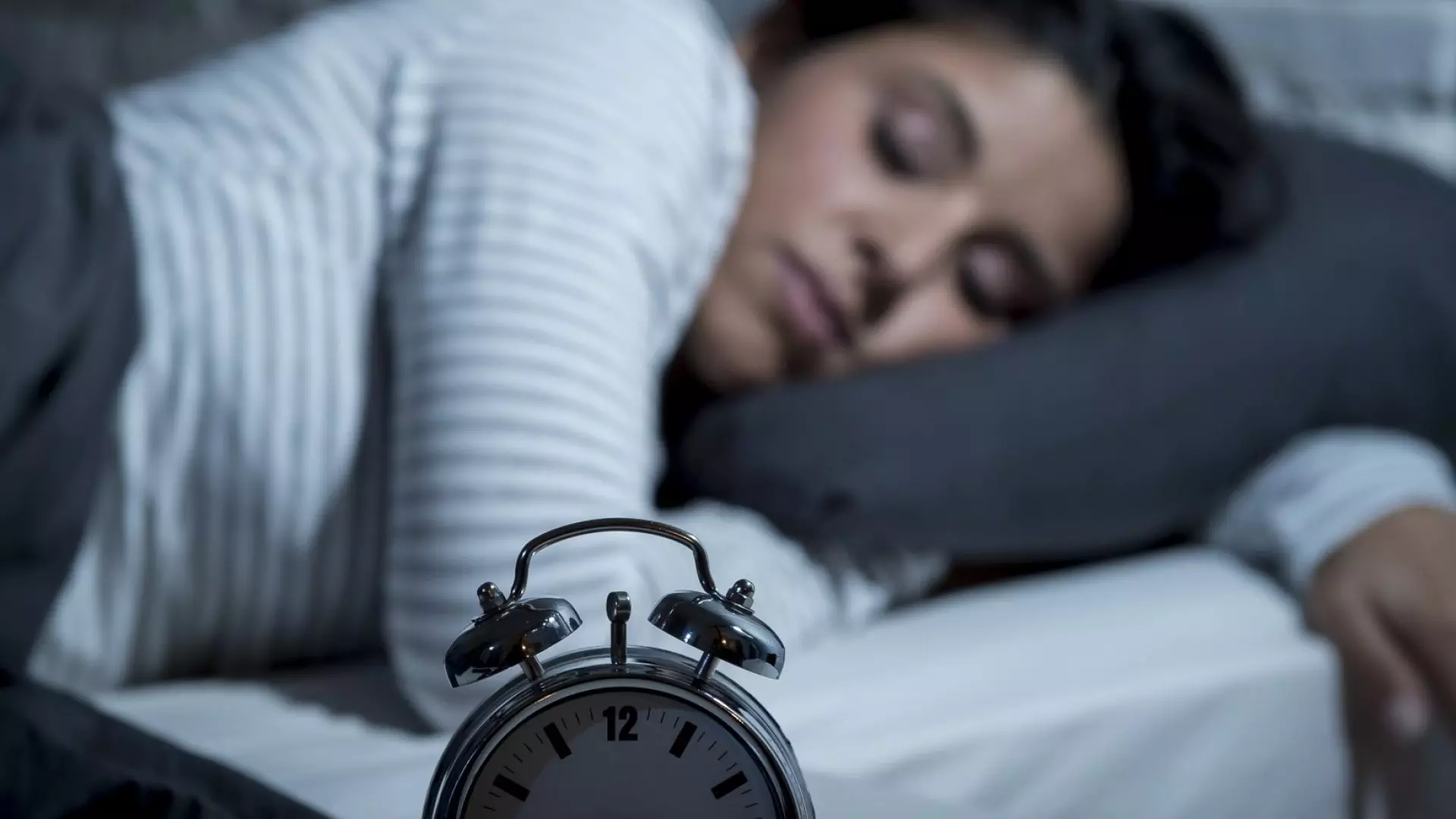 5 maneres sorprenentment fàcils de dormir millor