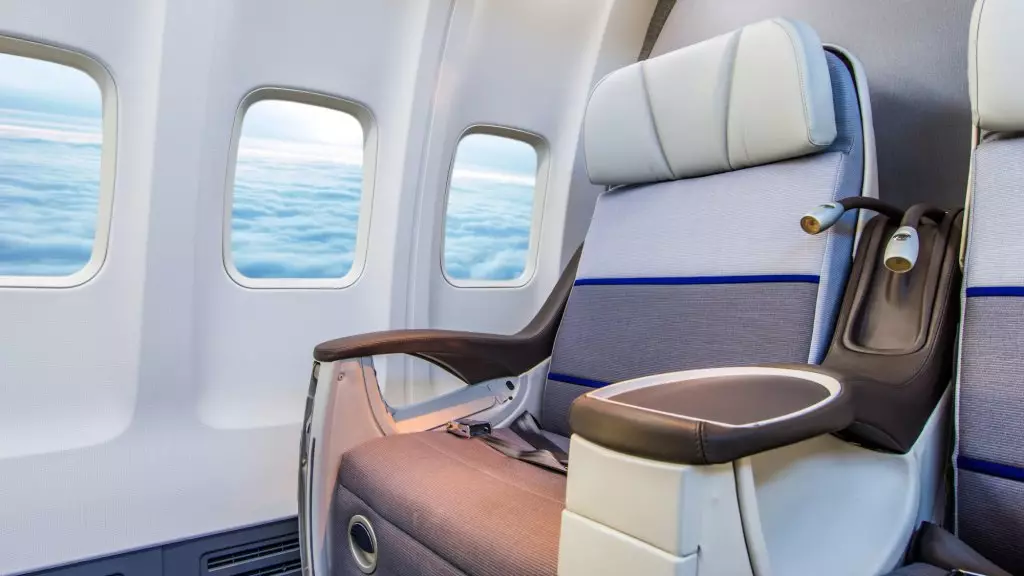 Deze luchtvaartmaatschappij legt nieuwe, gemene vergoedingen op aan klanten (dat wil zeggen Business Class-klanten)