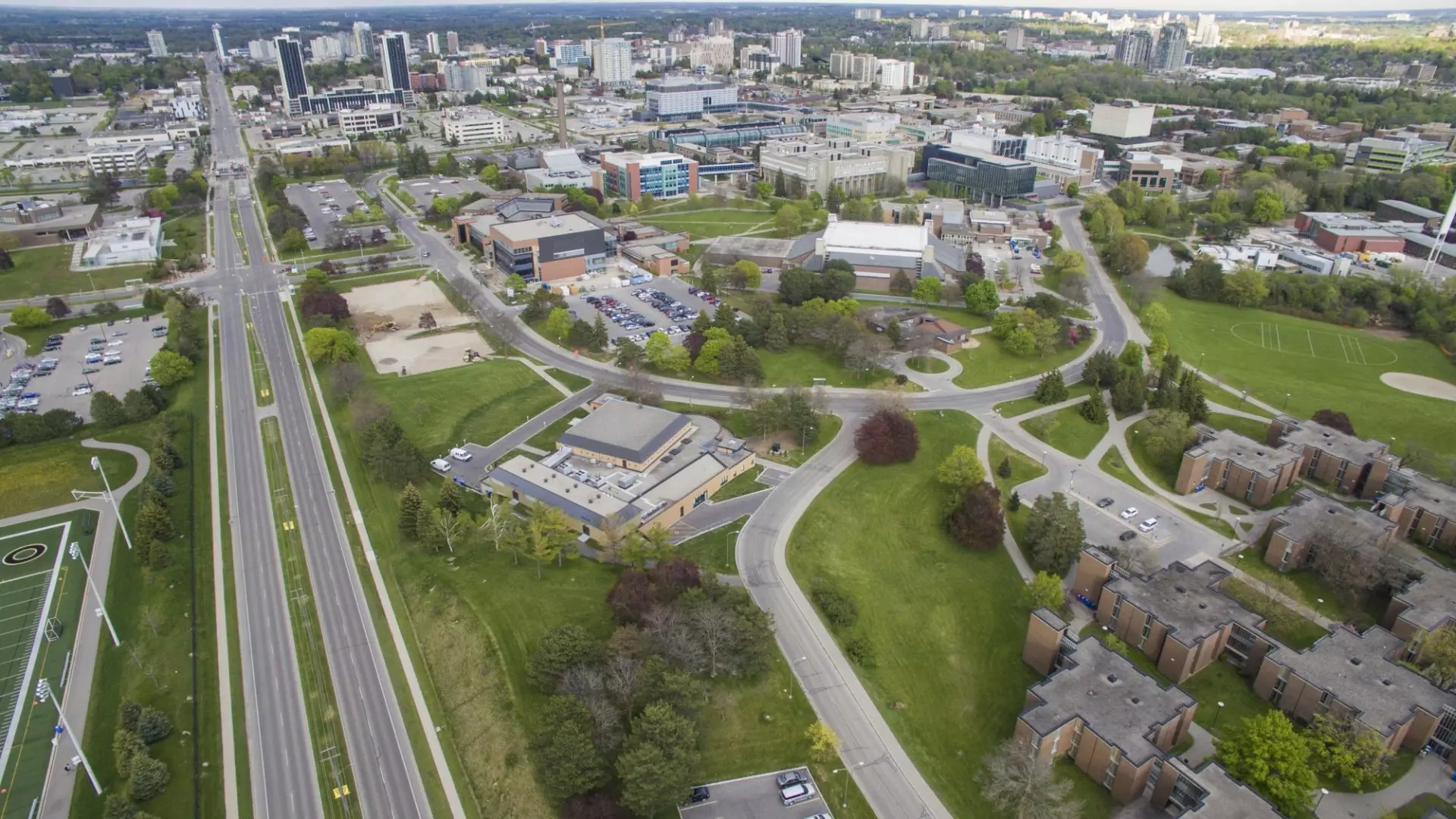 L-Università ta’ Waterloo Hija Nursery tal-Unicorn mhux mistennija