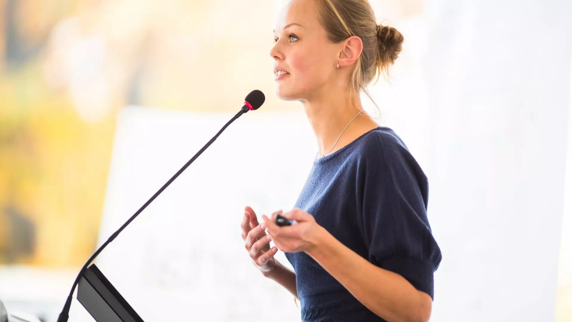 4 eenvoudige manieren om uw angst voor spreken in het openbaar te overwinnen