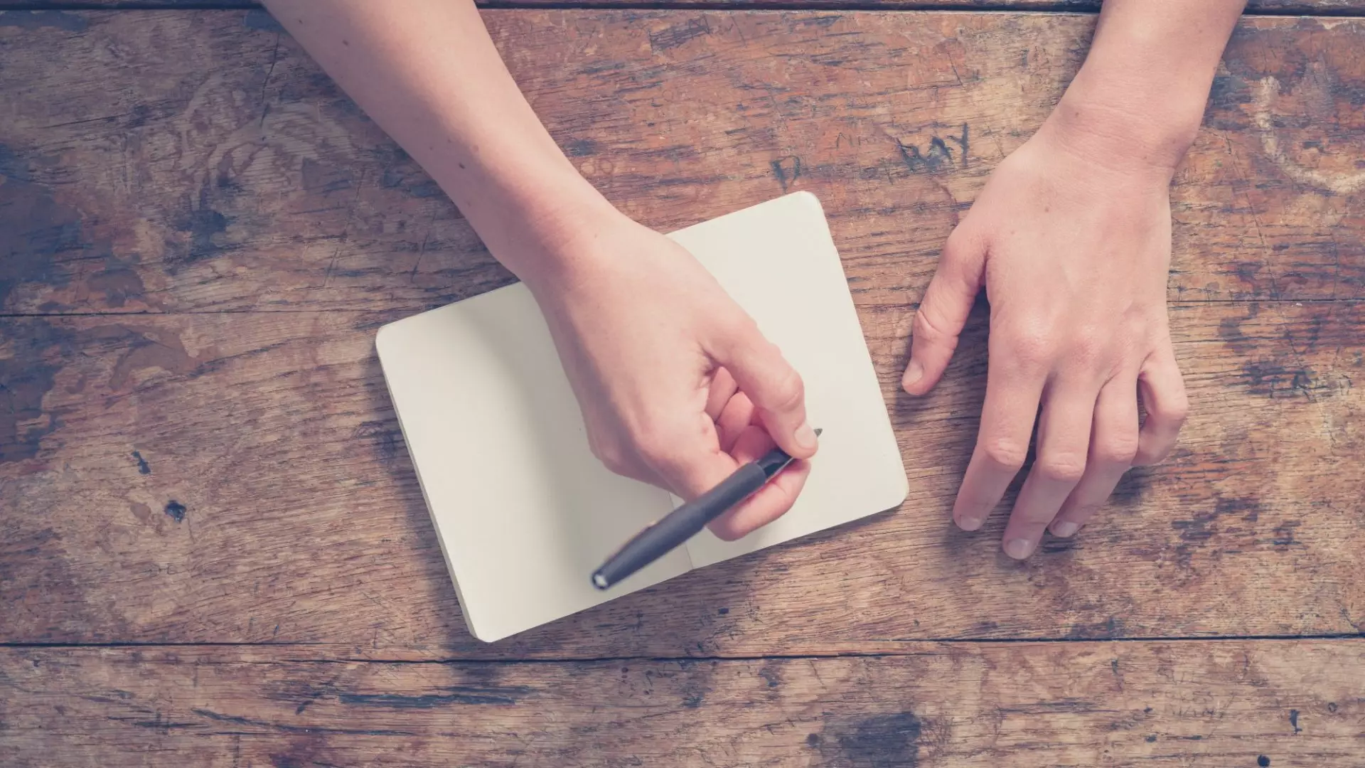 ¿Cuál es la forma más fácil de escribir todos los días? Este 1 aviso hará el trabajo