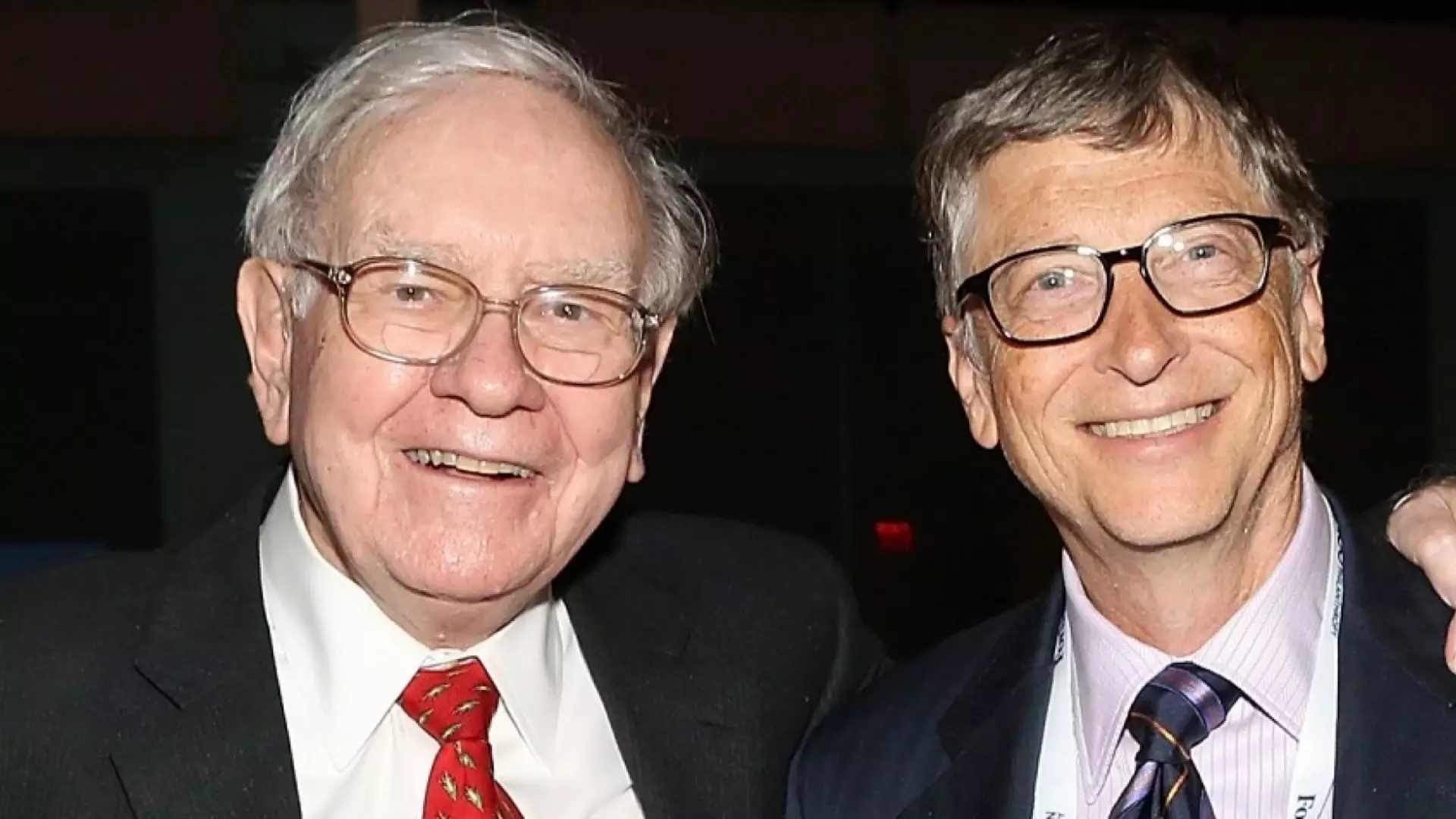 Si soen datt de Warren Buffett dem Bill Gates e puer verréckte Bestietnes Rotschléi ginn huet. Hei ass d'Liewenslektioun déi et tatsächlech verroden