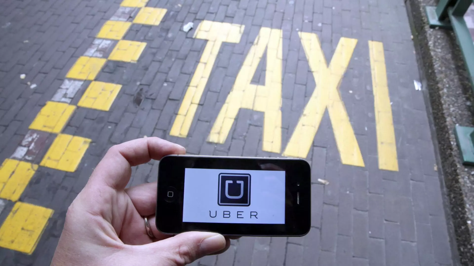 Keletso ea Mahala Bakeng sa Mookameli e Mocha oa Uber