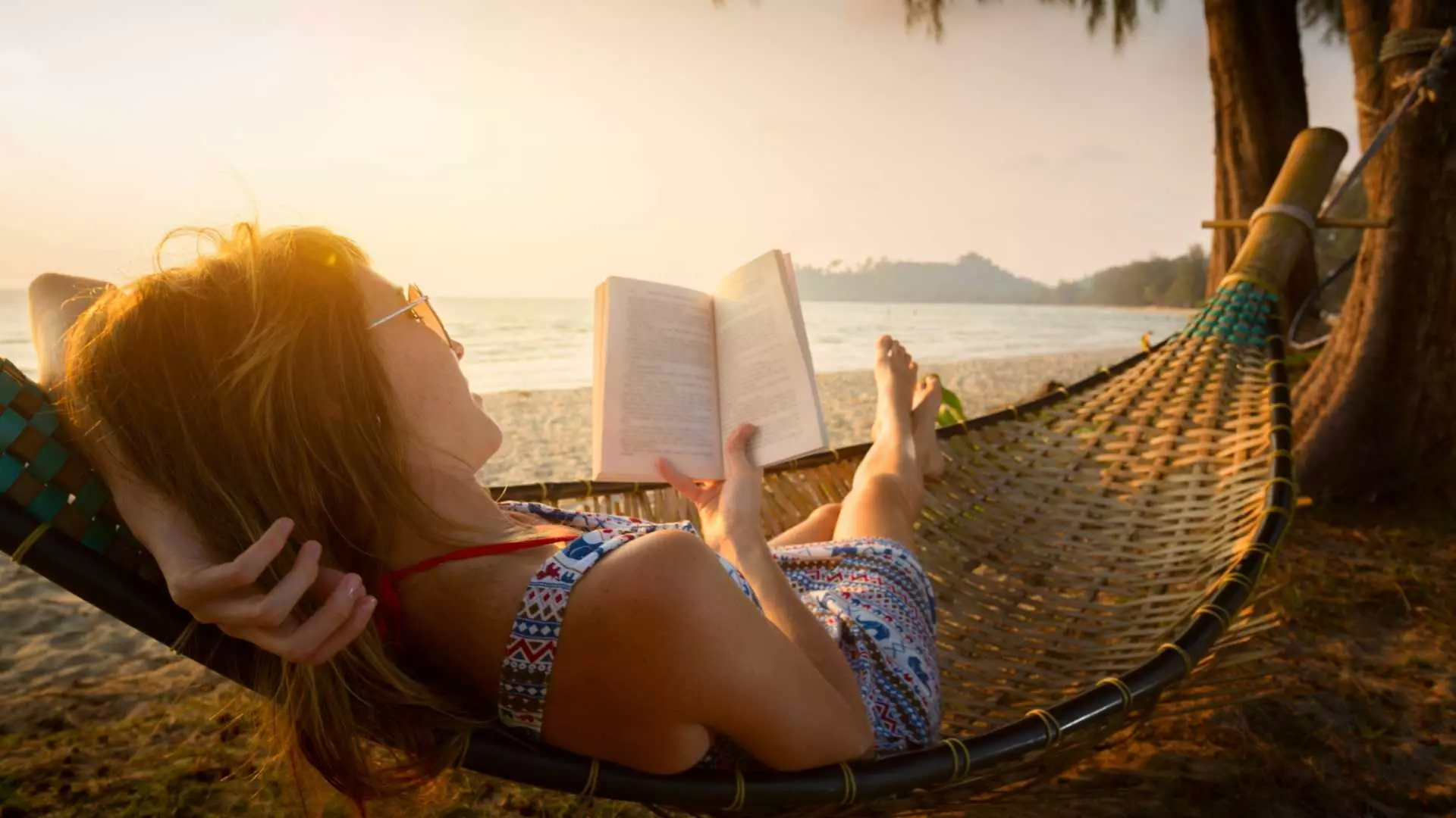 5 Pirtûkên ku hûn vê havînê bixwînin ku dê we bikin mirovek çêtir